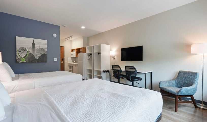 Austin, TX - Premier Suites Austin - Austin Airport Hotel | Extended ...