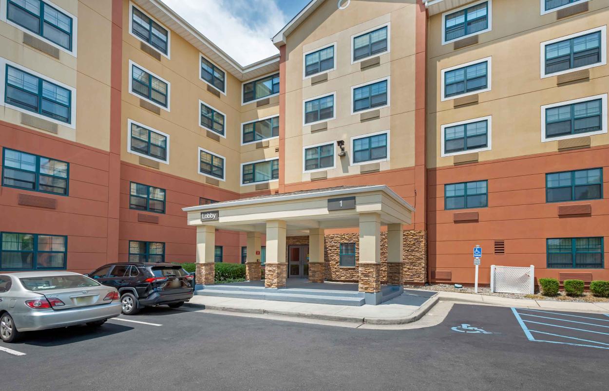 Secaucus, NJ - Secaucus - Meadowlands Hotel | Extended Stay America