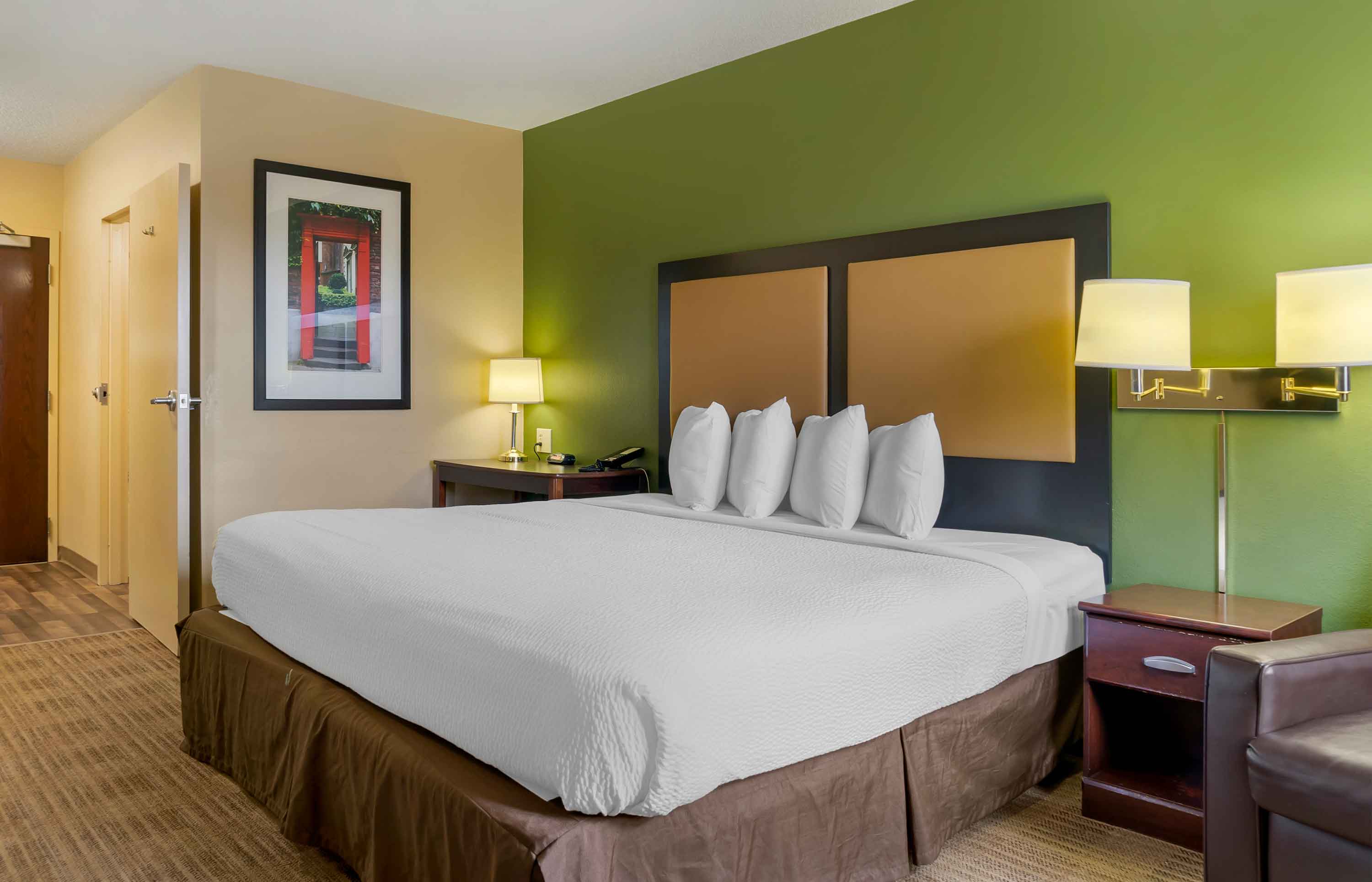 Detroit, MI Extended Stay Hotels | Extended Stay America