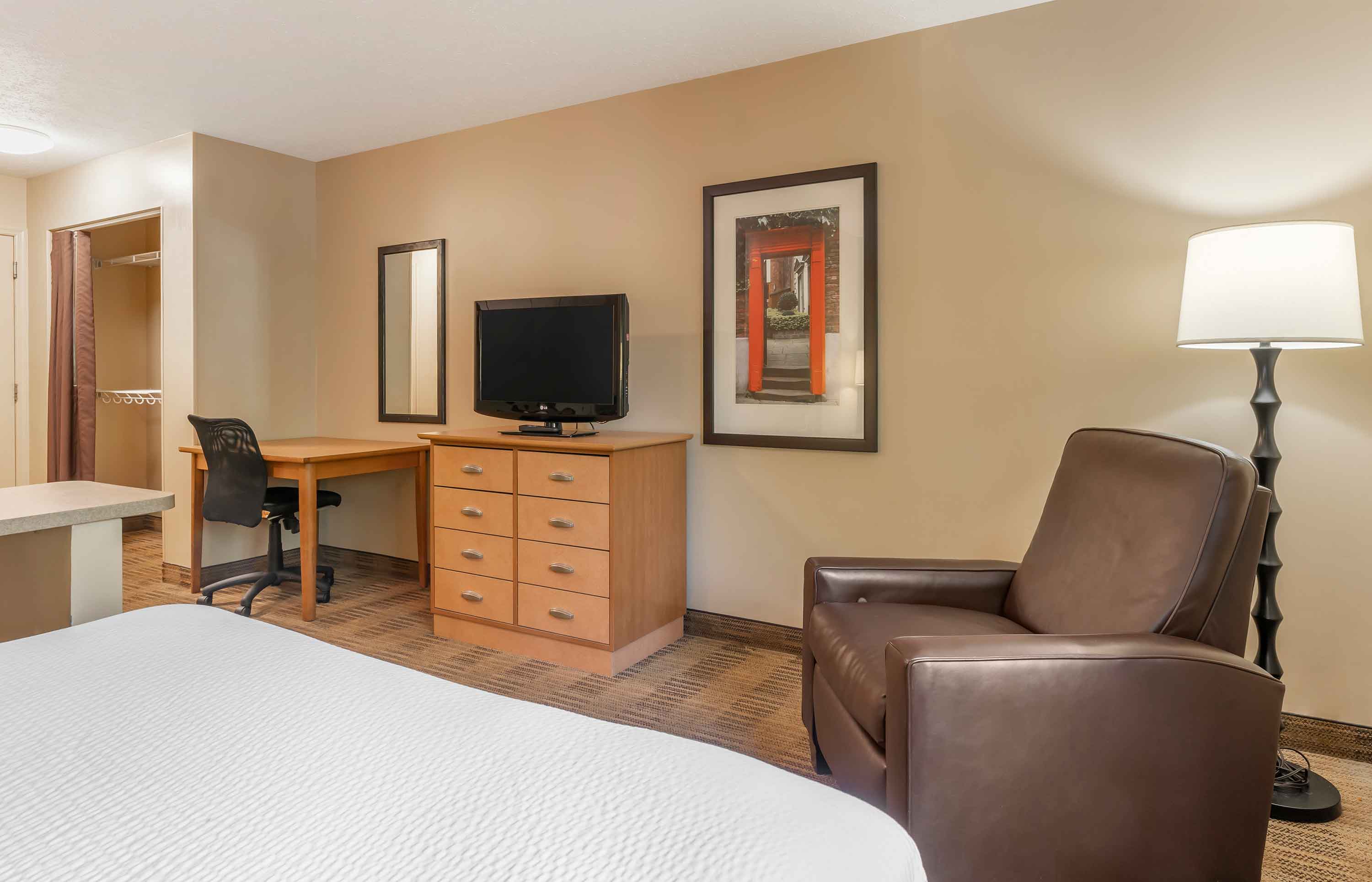 Wichita, KS Extended Stay Hotels | Extended Stay America