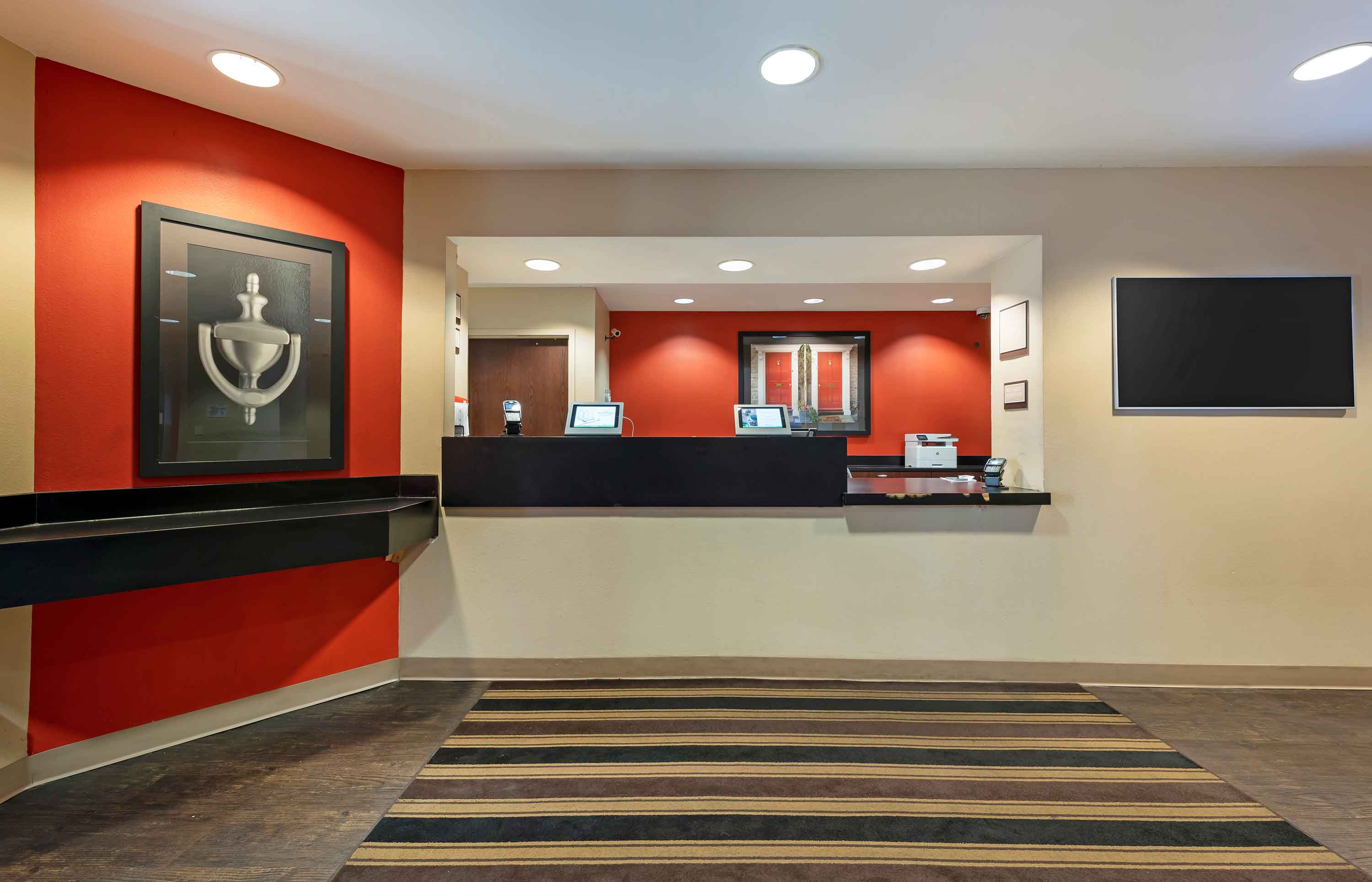 Chicago, IL Extended Stay Hotels | Extended Stay America