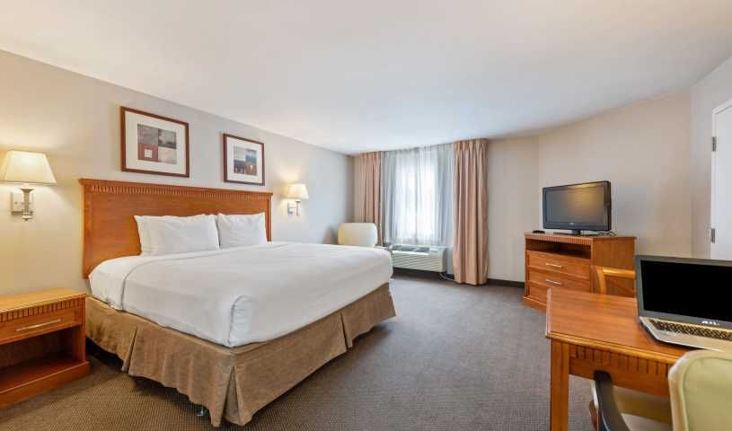 Houston, TX - Houston – IAH Airport Hotel | Extended Stay America