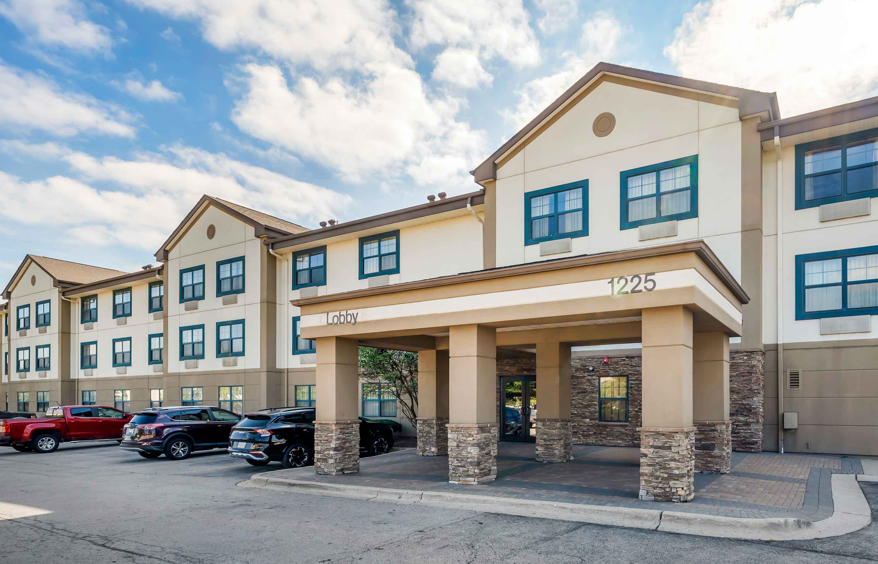 Chicago, IL Extended Stay Hotels | Extended Stay America