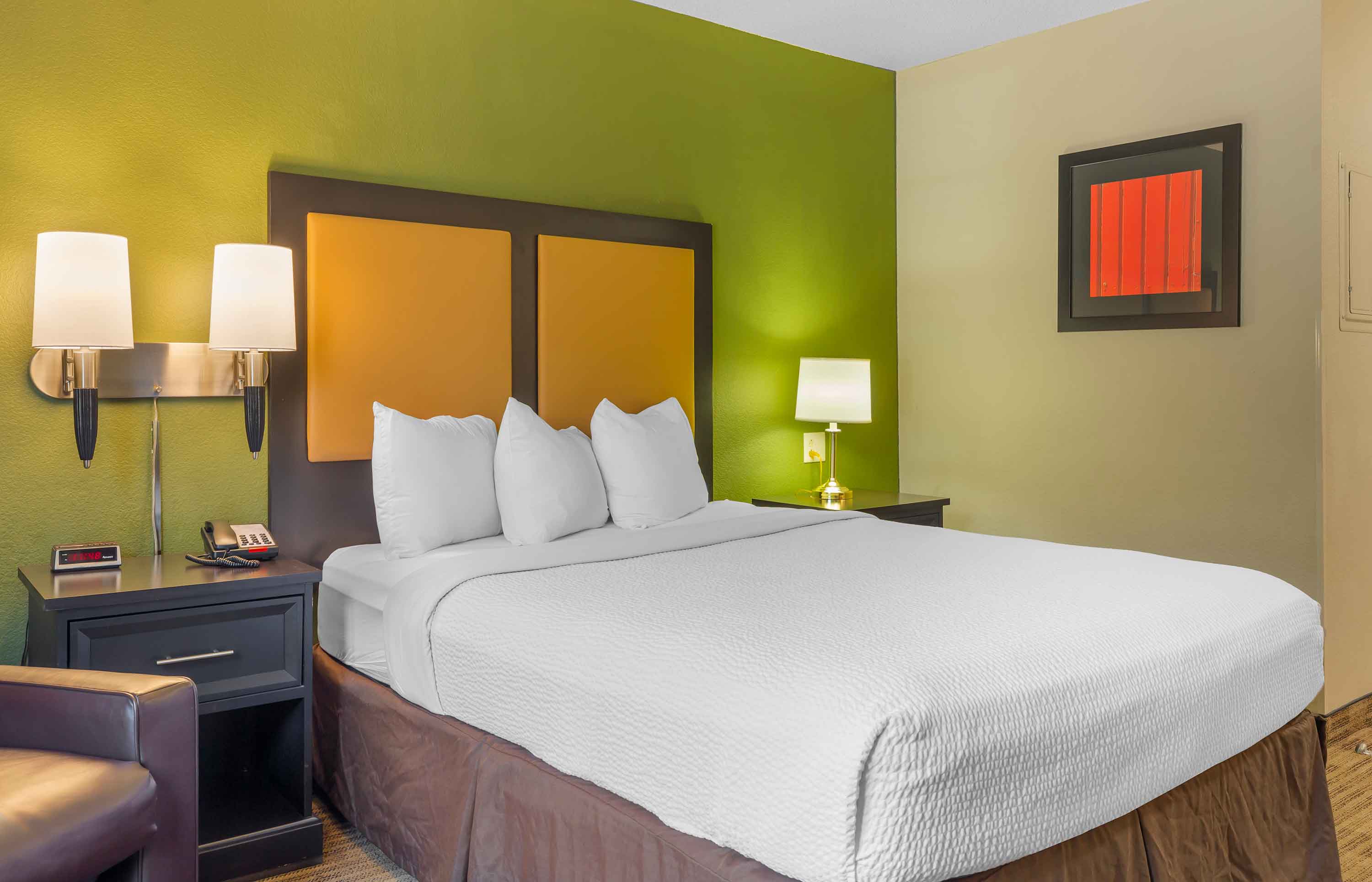 Foxboro, MA Extended Stay Hotels | Extended Stay America
