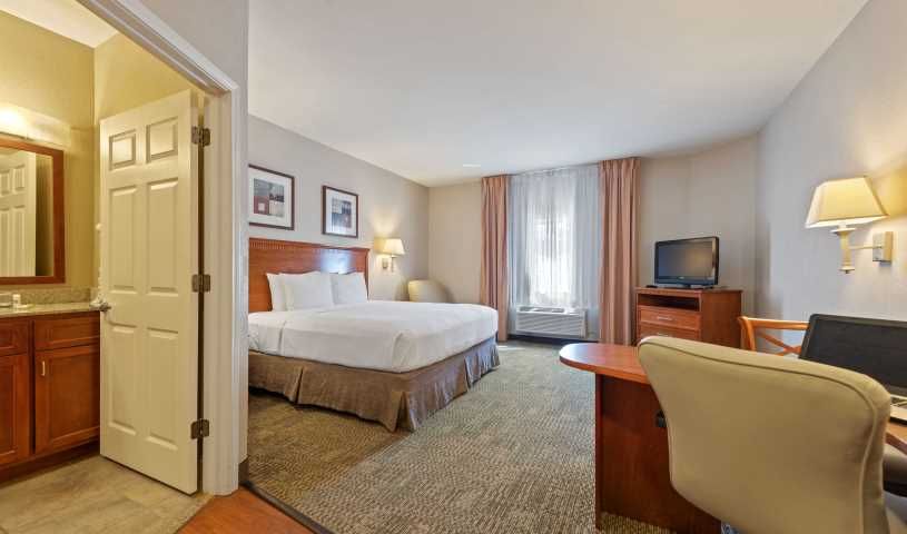 Houston, TX - Houston – IAH Airport Hotel | Extended Stay America