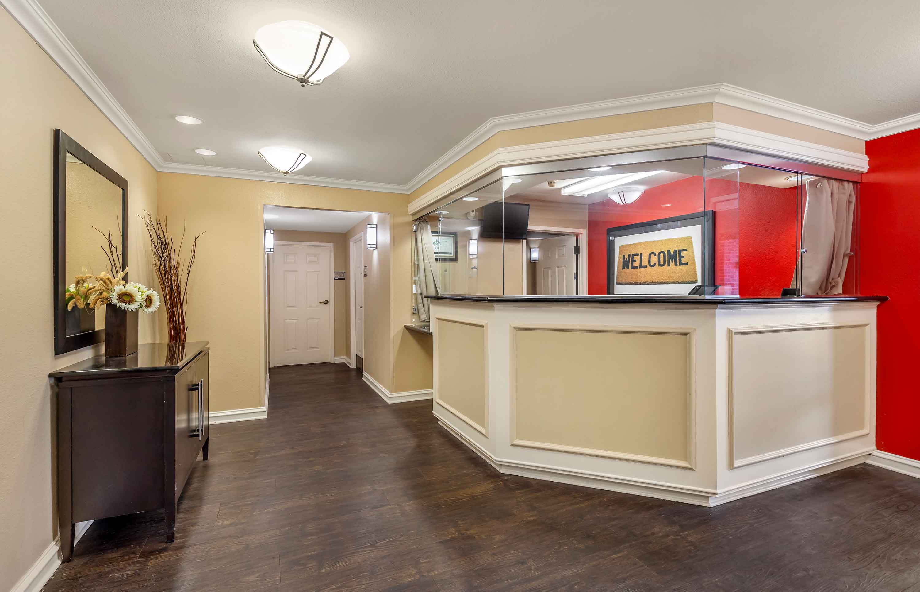 Chicago, IL Extended Stay Hotels | Extended Stay America