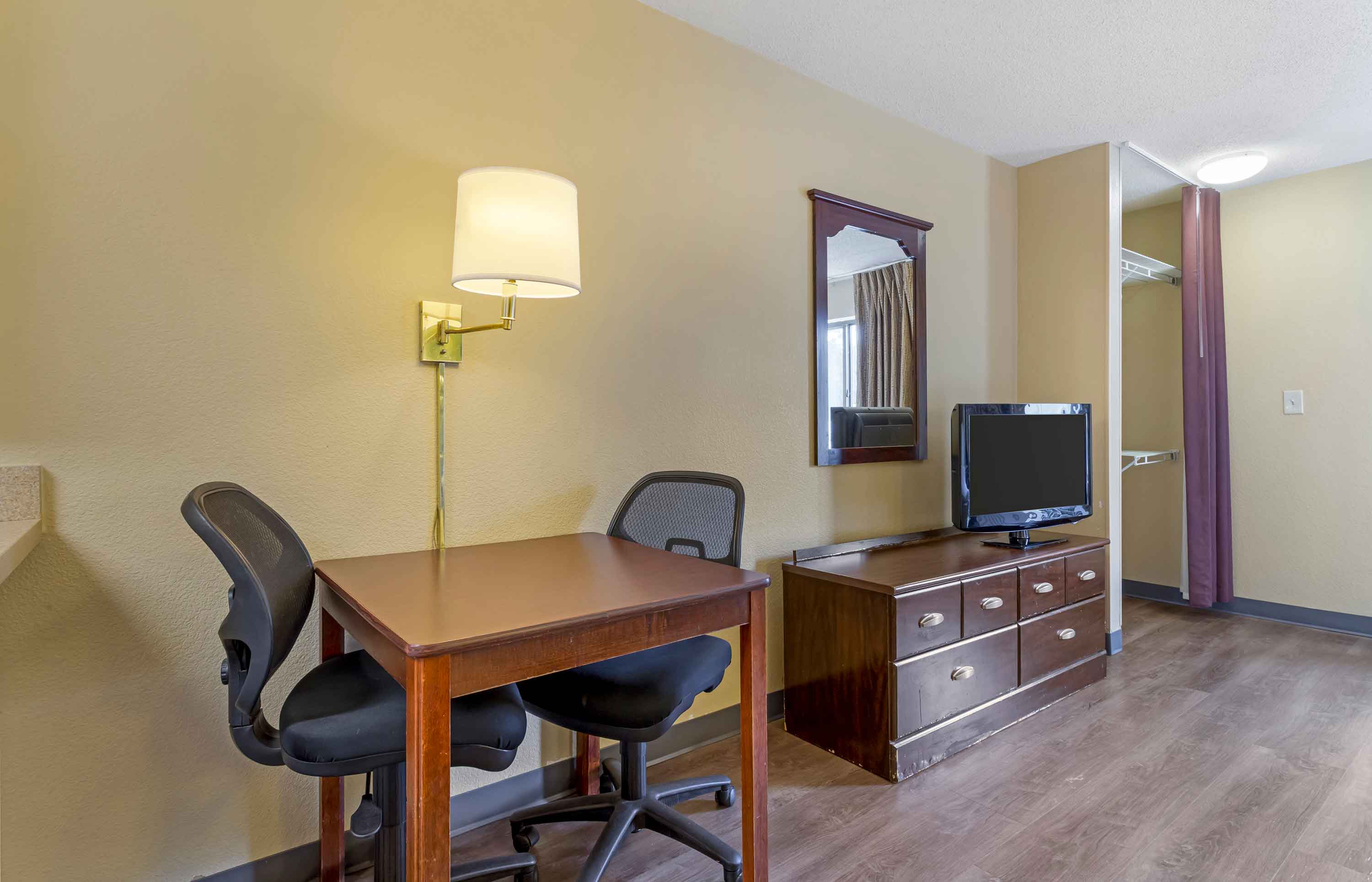Houston, TX Extended Stay Hotels | Extended Stay America