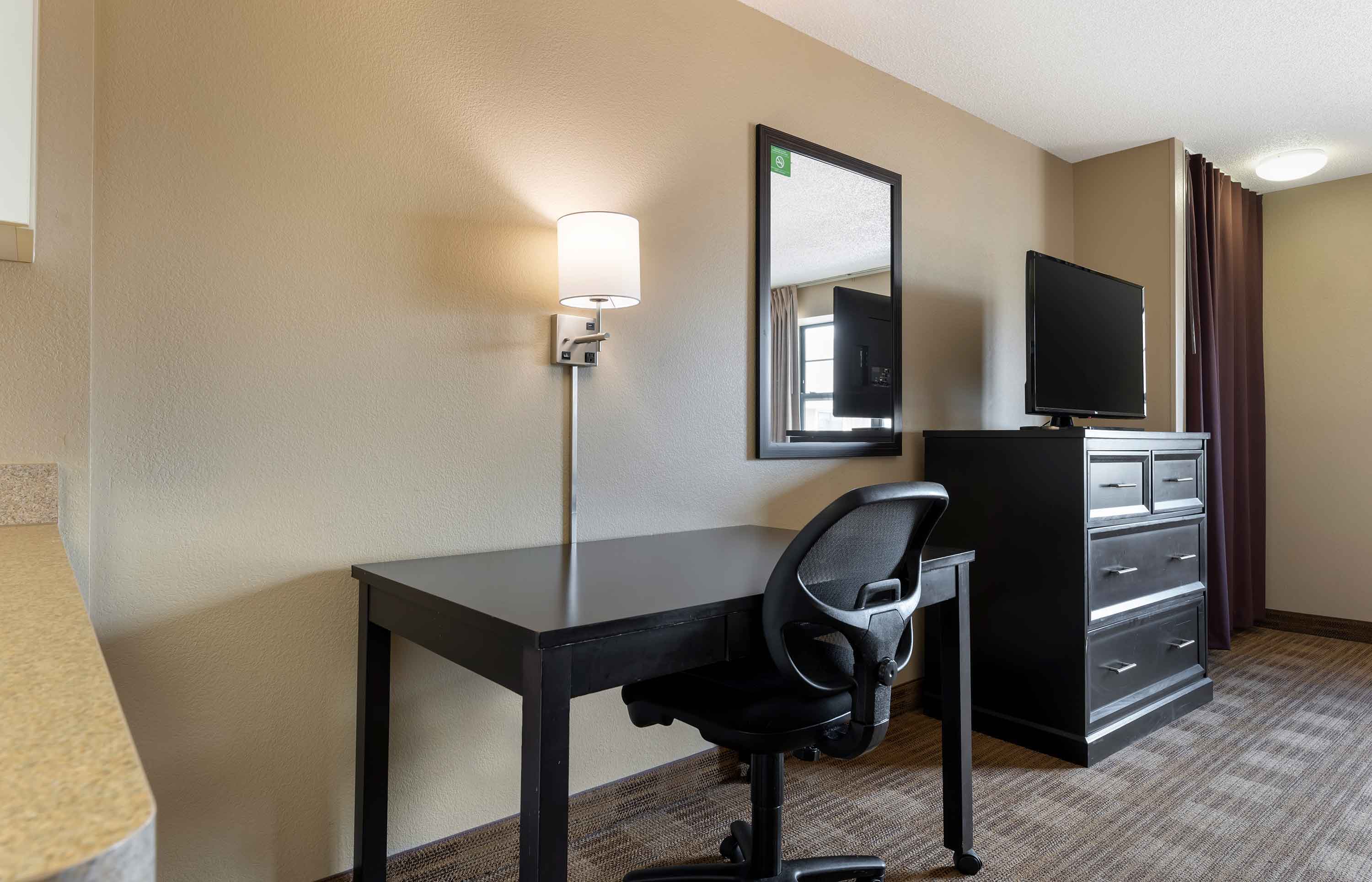 Chicago, IL Extended Stay Hotels | Extended Stay America