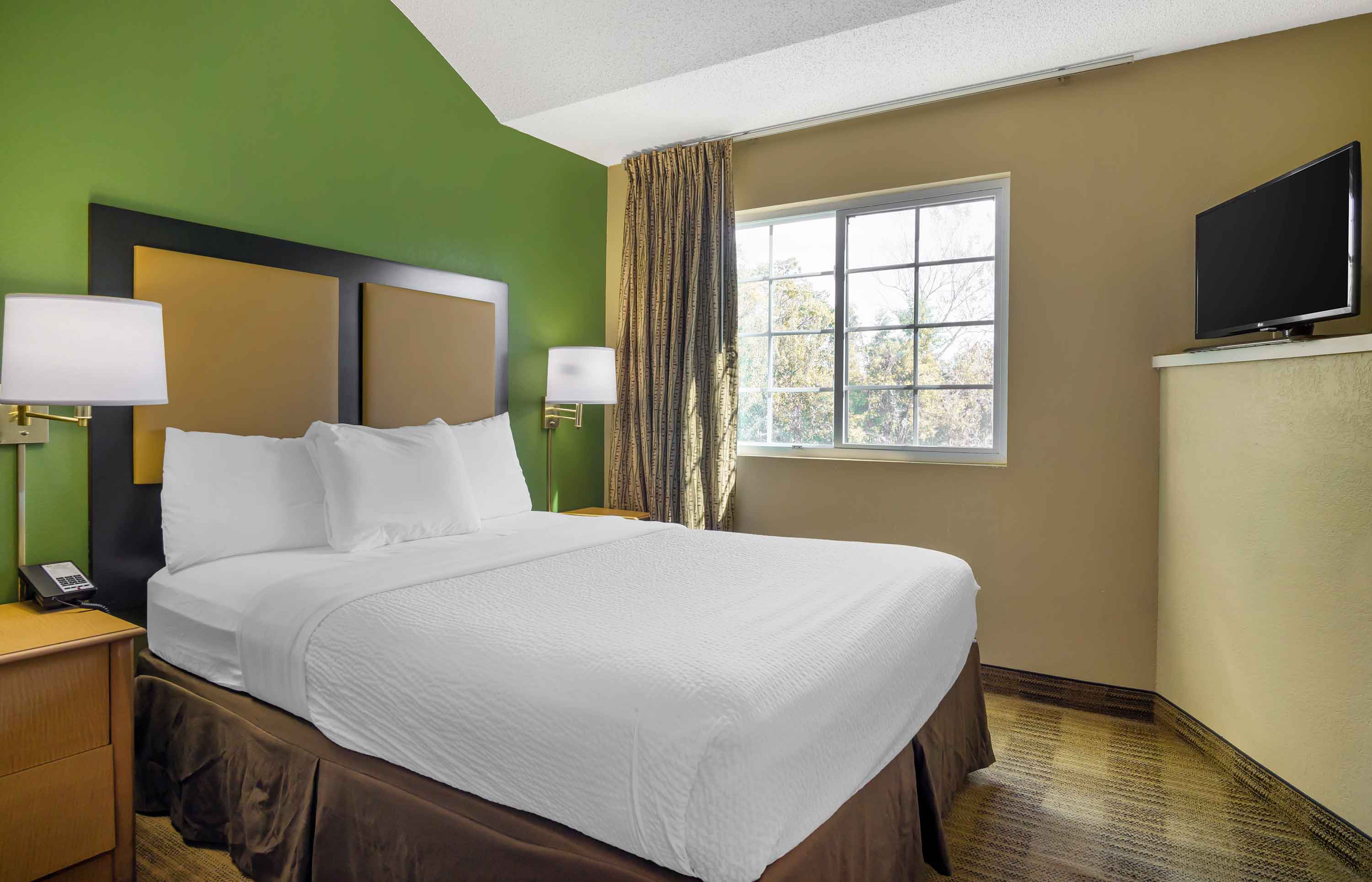 Charleston, SC Extended Stay Hotels | Extended Stay America