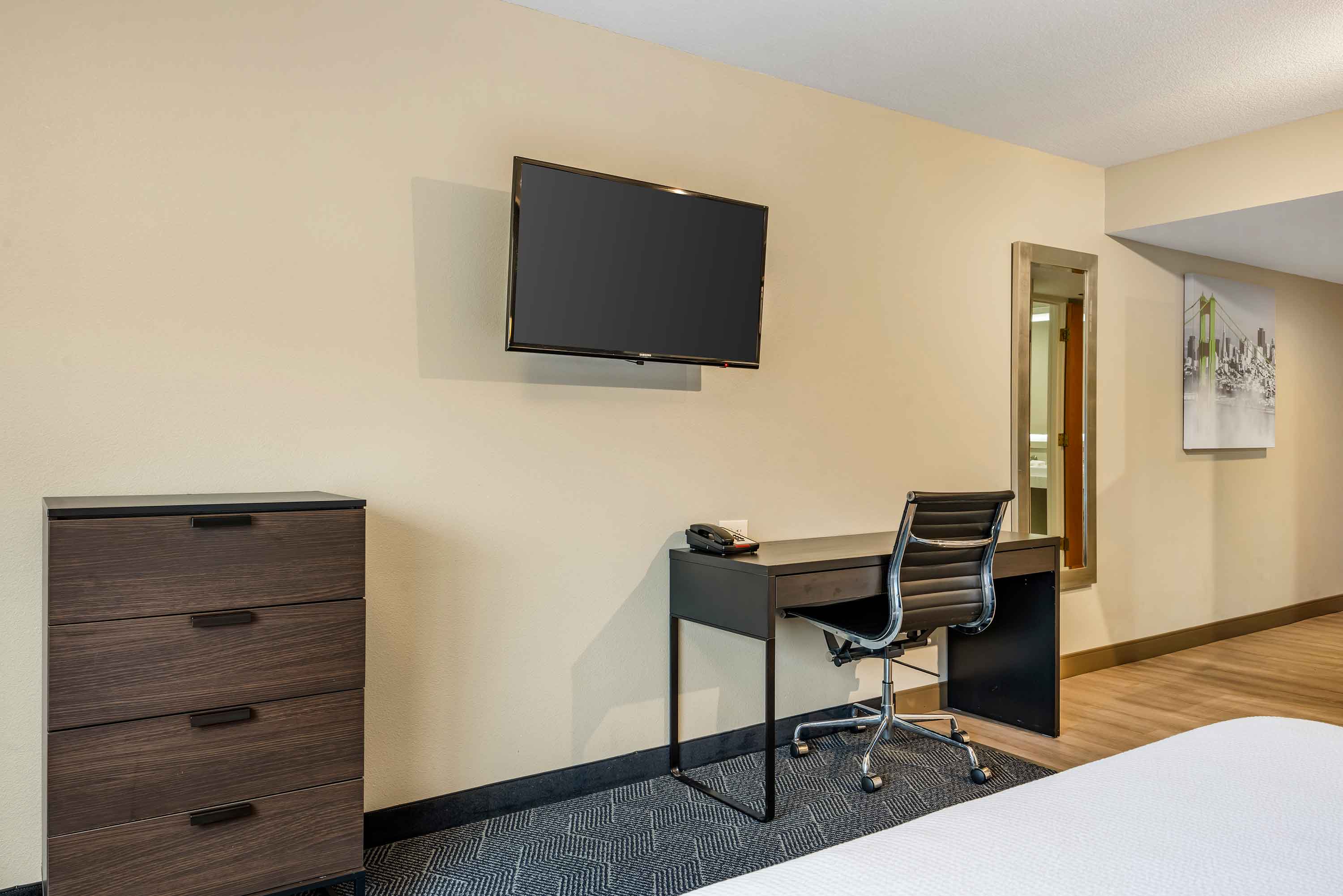 Premier Suites Portland - North | Extended Stay America