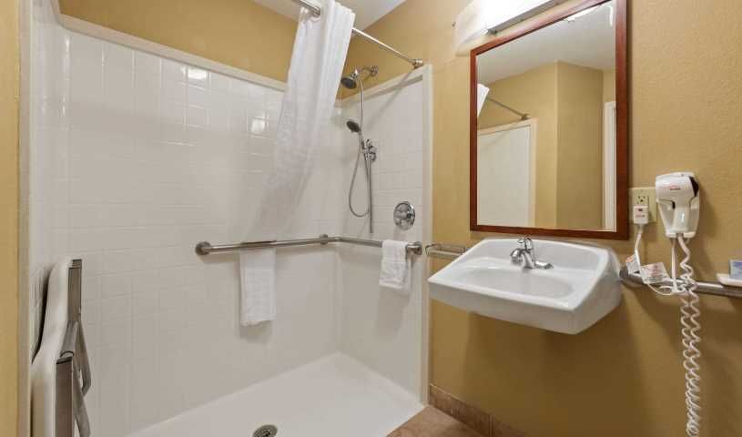 Houston, TX - Houston – IAH Airport Hotel | Extended Stay America