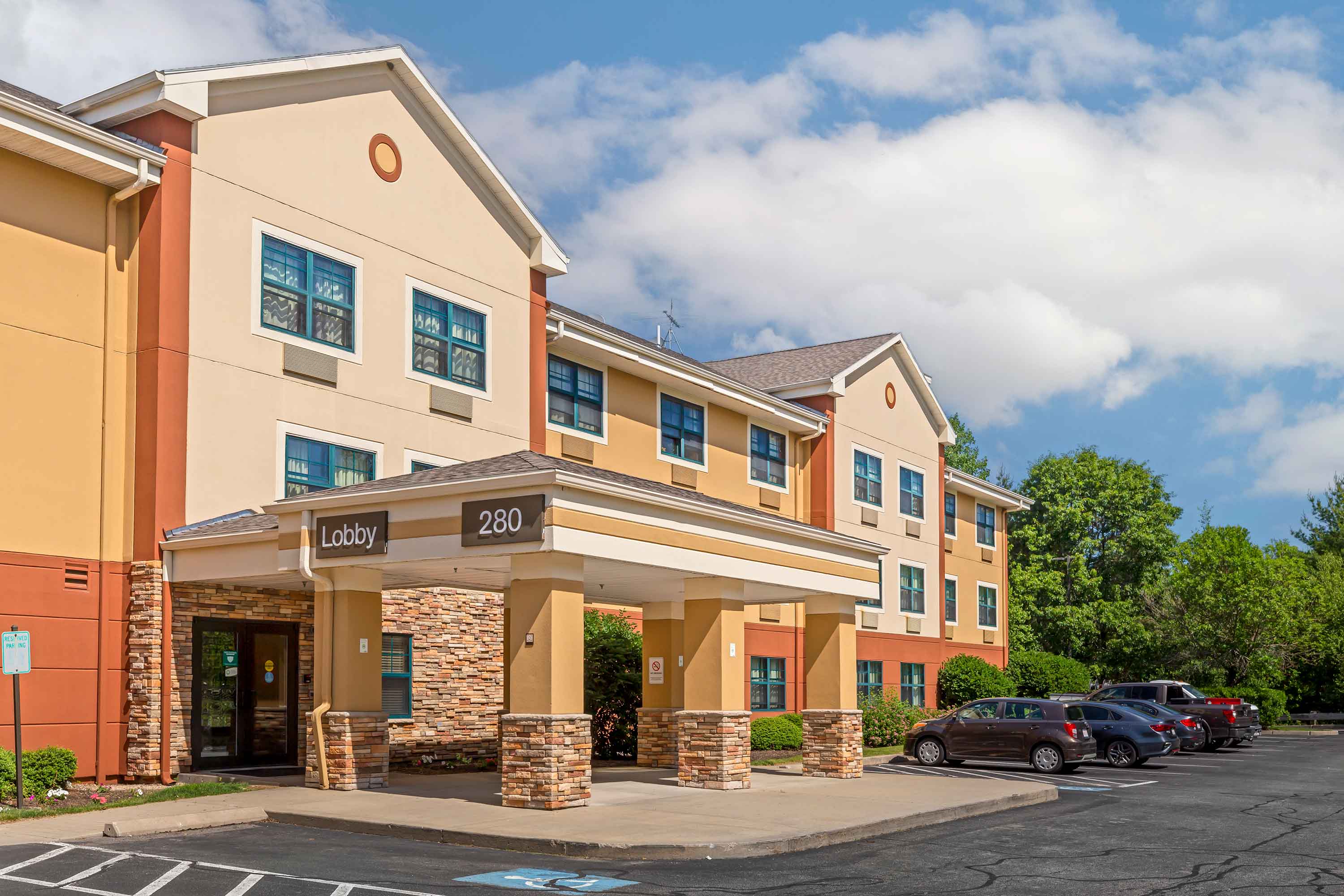 Foxboro, MA Extended Stay Hotels | Extended Stay America