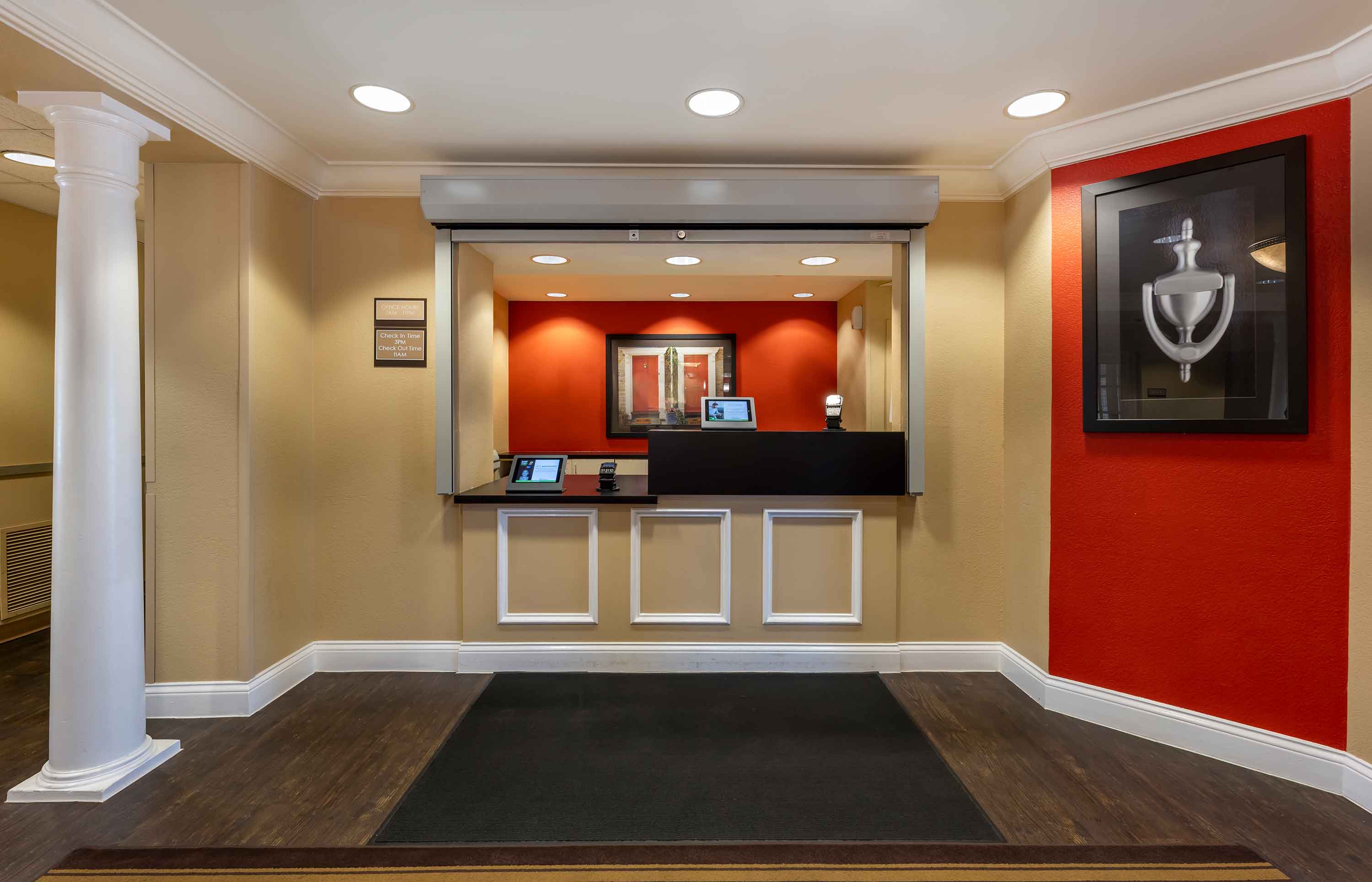 Chicago, IL Extended Stay Hotels | Extended Stay America