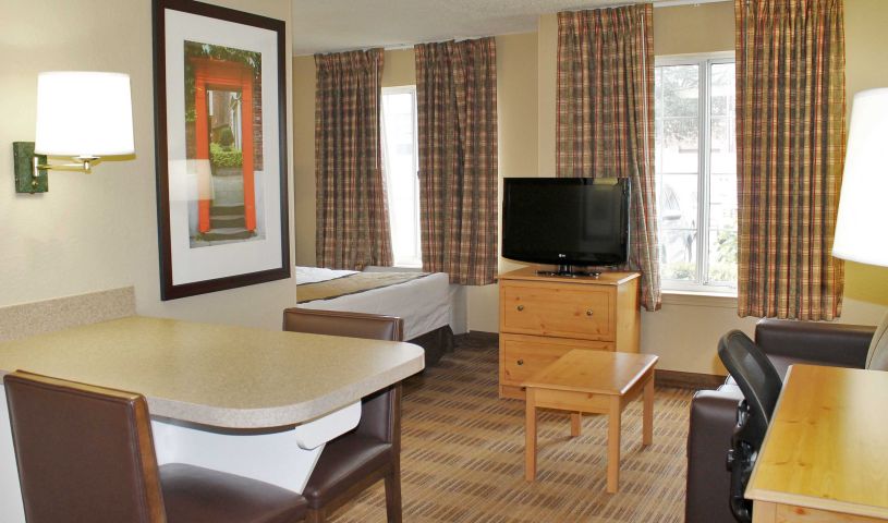 East Rutherford, NJ - Meadowlands - East Rutherford Hotel | Extended ...