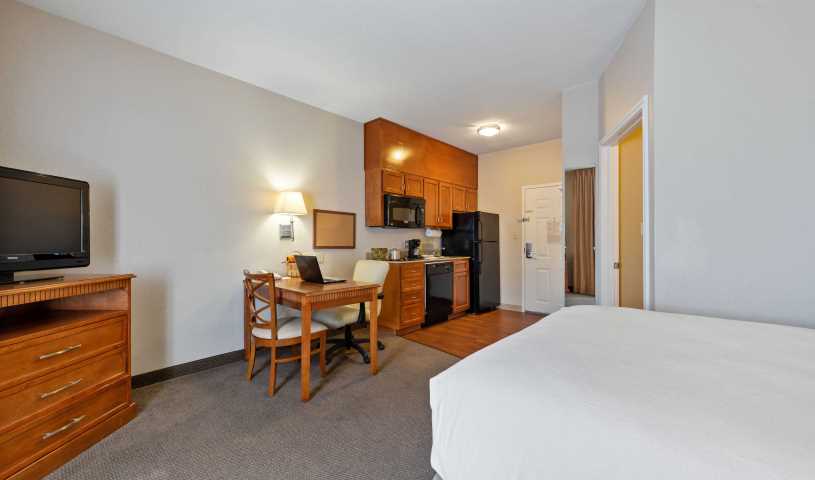 Houston, TX - Houston – IAH Airport Hotel | Extended Stay America
