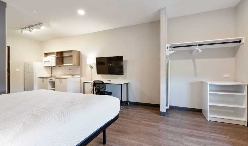 Newnan, GA - Premier Suites Atlanta - Newnan Hotel | Extended Stay America
