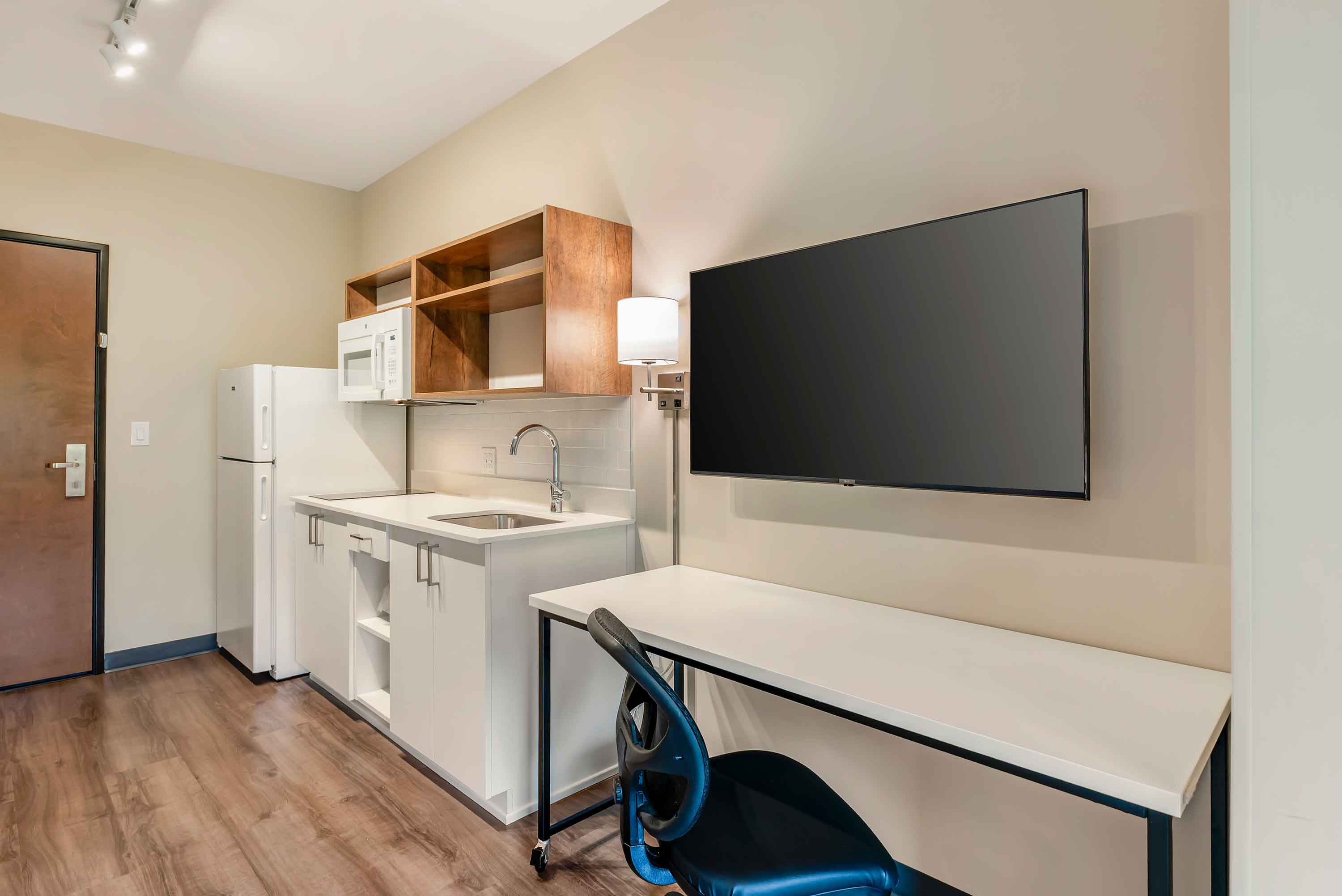 Premier Suites Charlottesville | Extended Stay America