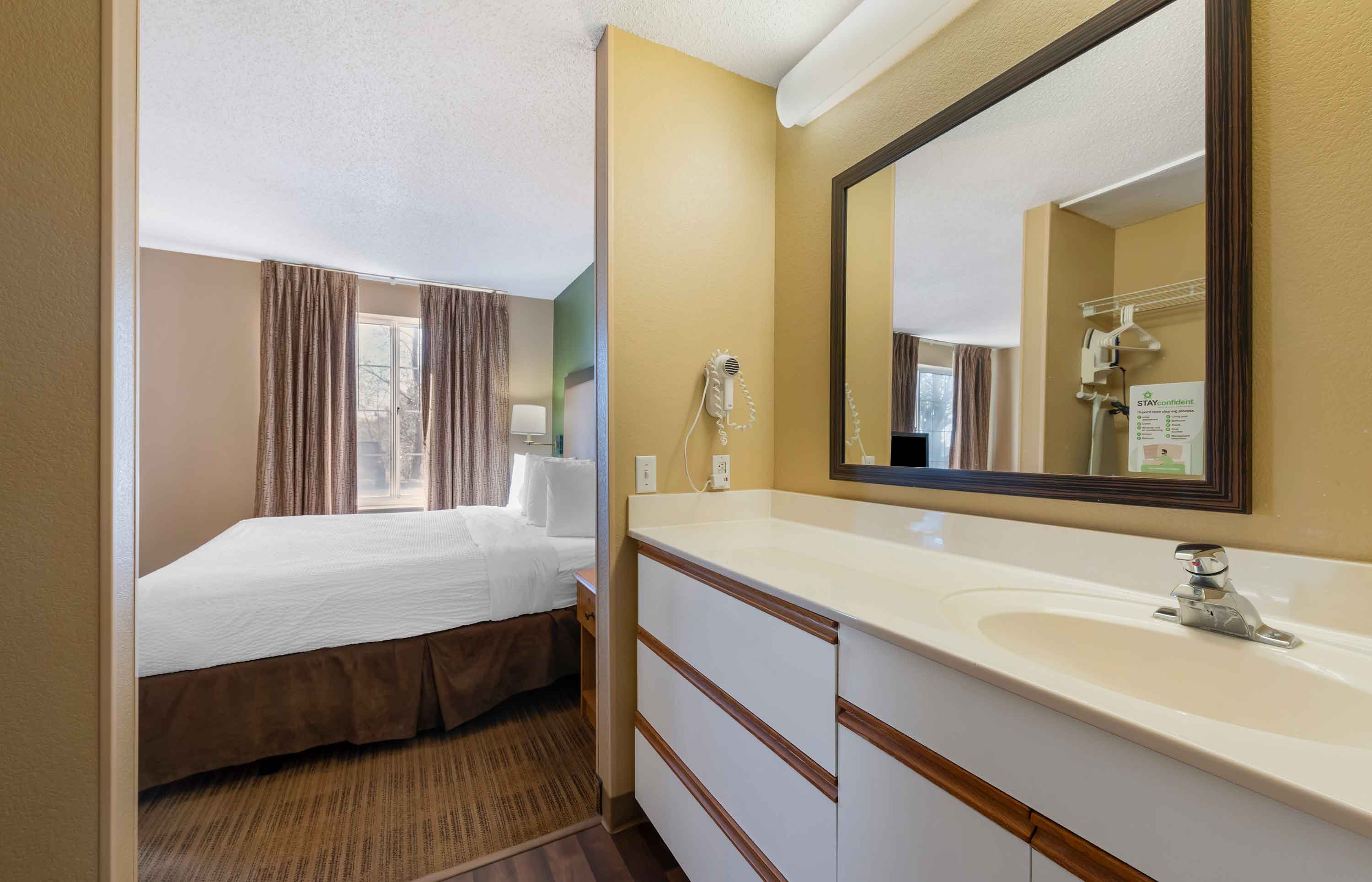 Minneapolis, MN Extended Stay Hotels | Extended Stay America