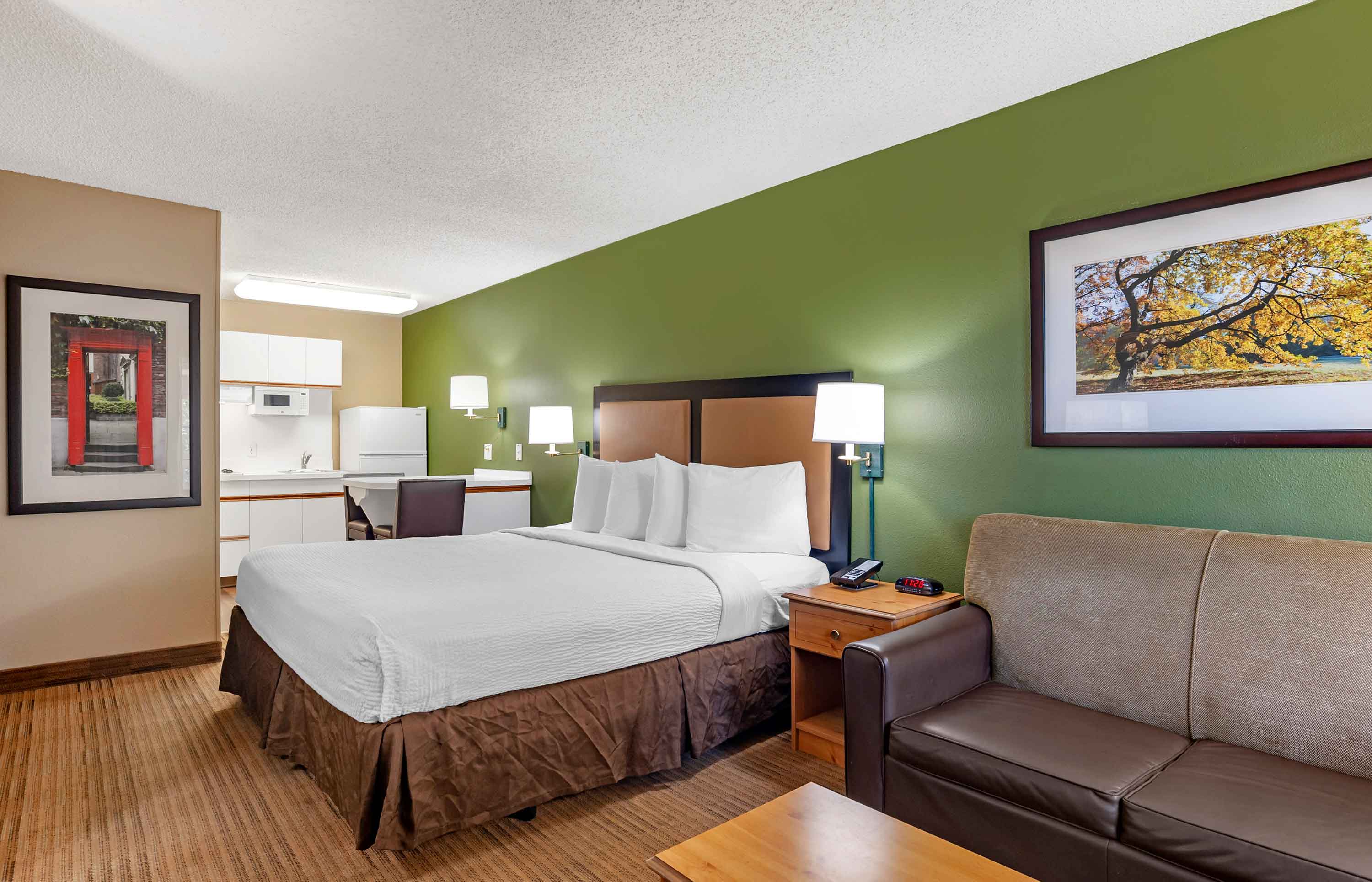 San Diego, CA Extended Stay Hotels | Extended Stay America