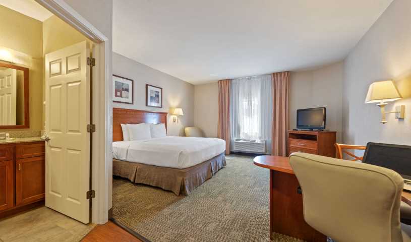 Houston, TX - Houston – IAH Airport Hotel | Extended Stay America