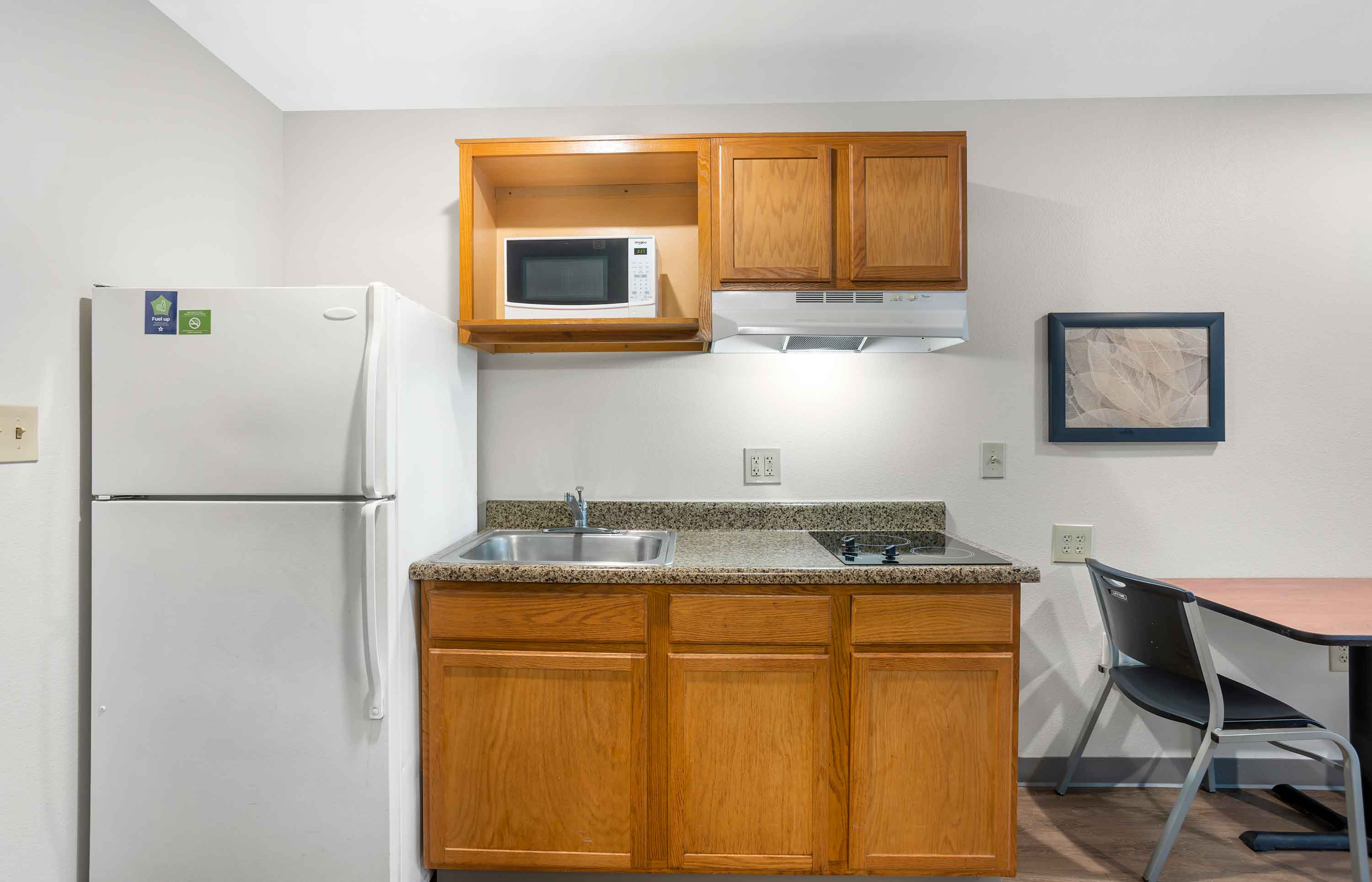 Springfield, MO - Springfield - South - Battlefield Hotel | Extended ...