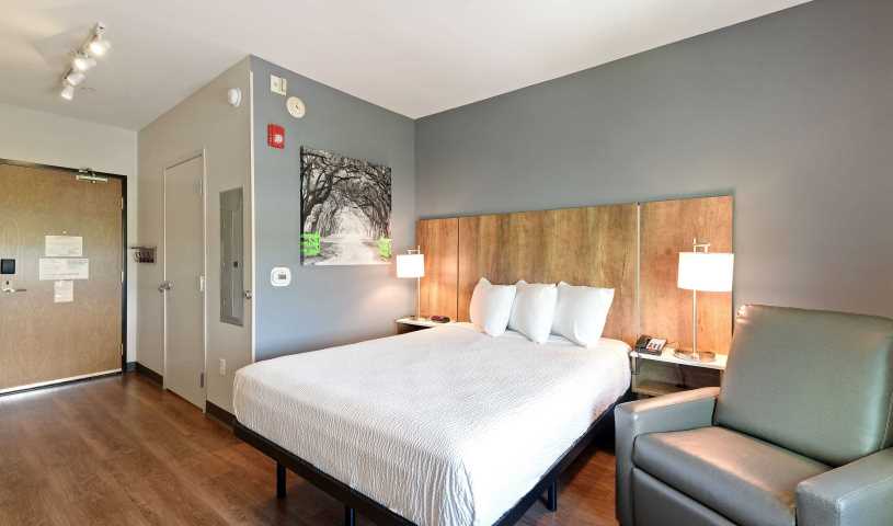 Pooler, GA - Premier Suites Savannah - Pooler Hotel | Extended Stay America