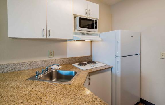Elizabeth, NJ - Elizabeth - Newark Airport Hotel | Extended Stay America