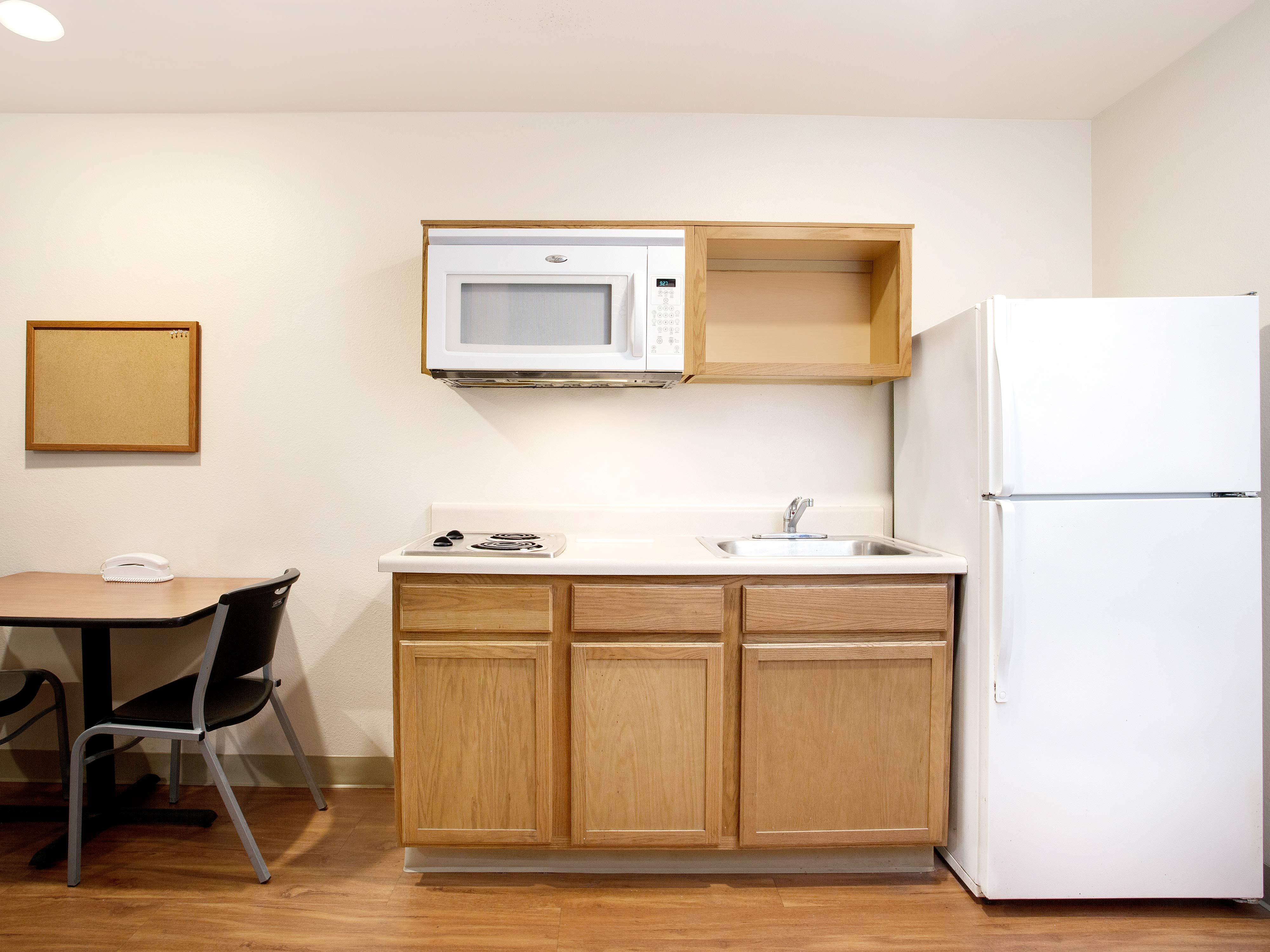 Daphne, AL - Select Suites Mobile - Daphne Hotel | Extended Stay America